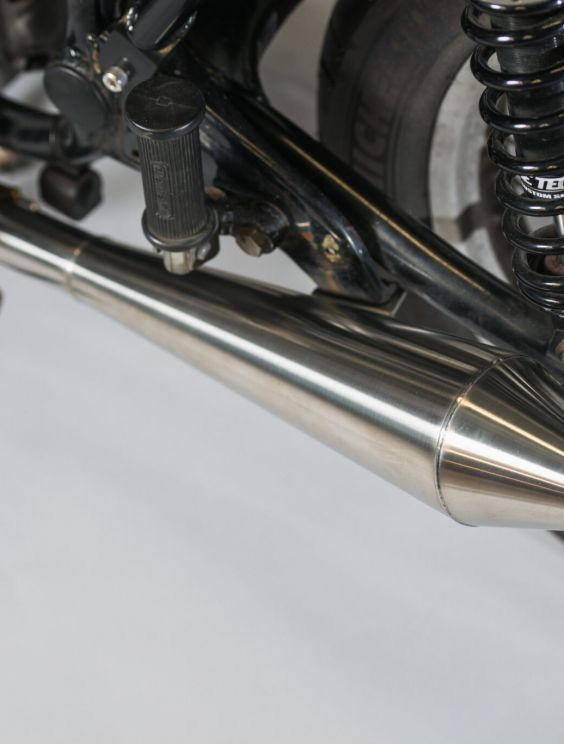 BMW Airhead Exhaust – /5/6/7 Cone Quiet Core Mufflers - Analog Motorcycles